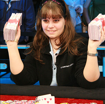Annette Obrestad: biografia di una giovane campionessa di poker - Poker ...